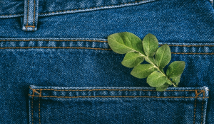 Sustainable Fashion: 7 tips to reduce your environmental impact